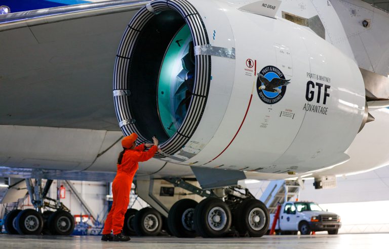 What exactly is a 'geared turbofan' and how does it work?