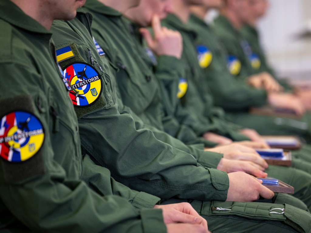 New Ukrainian Air Force pilots graduate - AGN