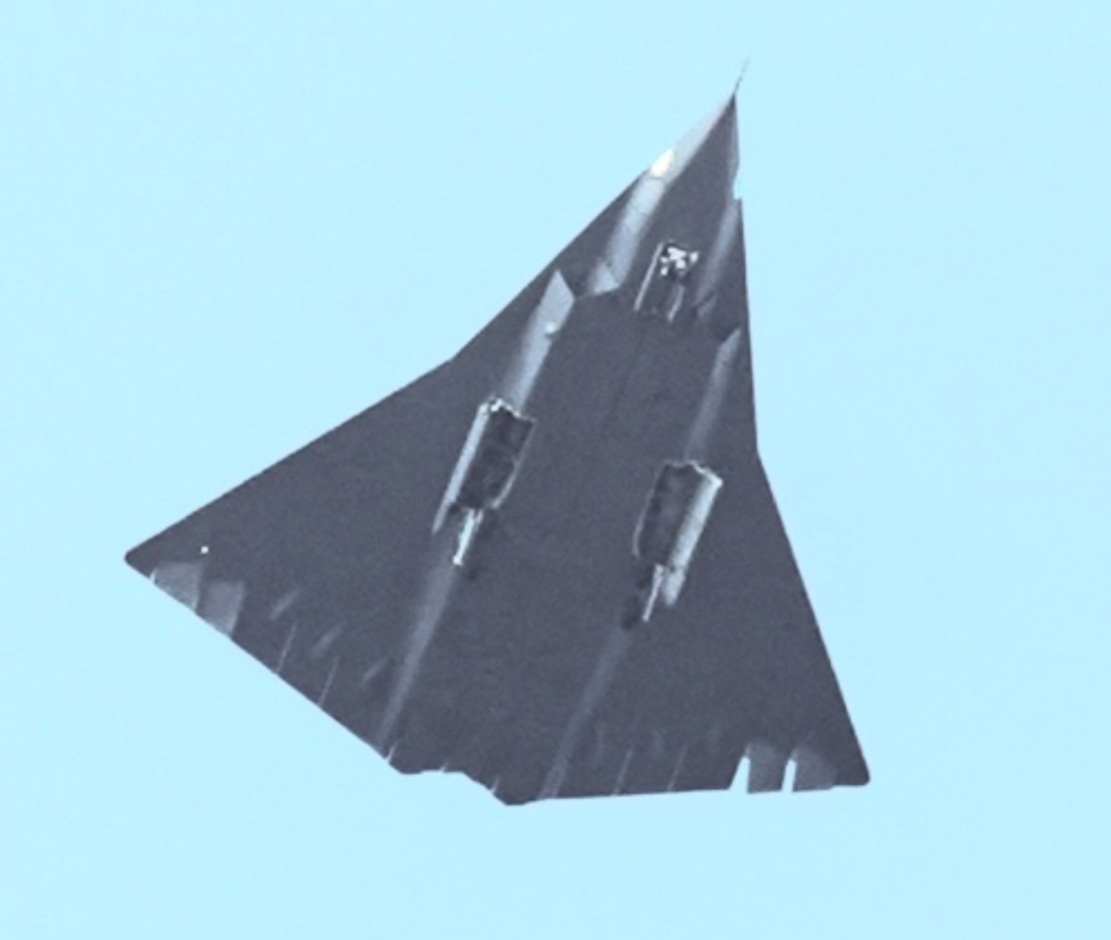 New Chengdu combat air platform debuts on Mao’s birthday - AGN