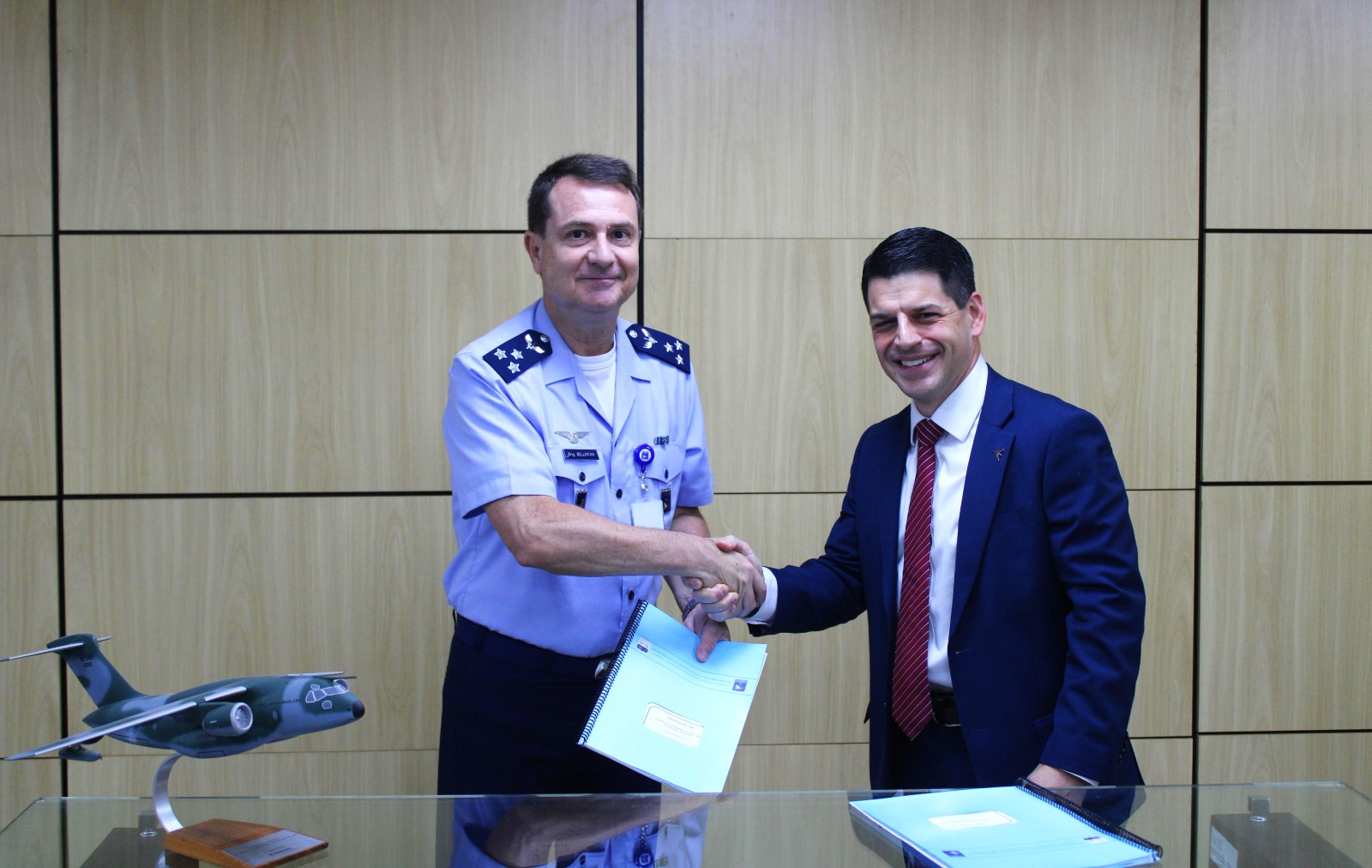 Brazilian Air Force Acquires Second MAFFS Firefighting Unit for KC-390 ...