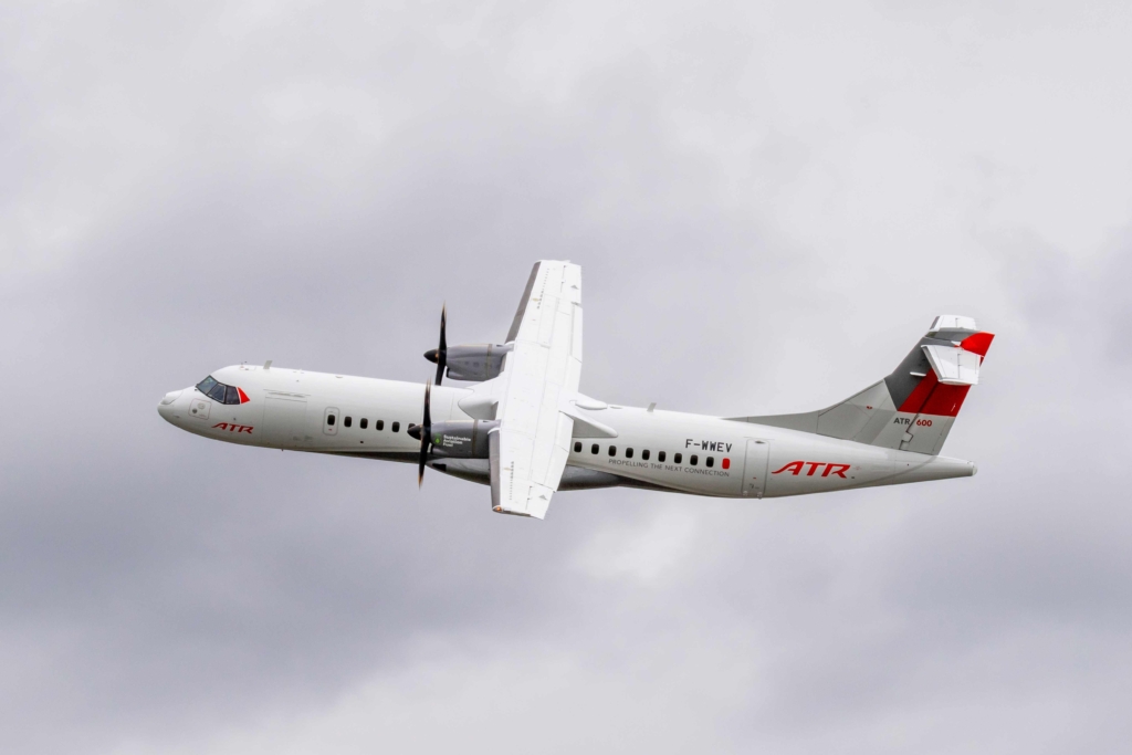 EASA approves Starlink for ATR 72
