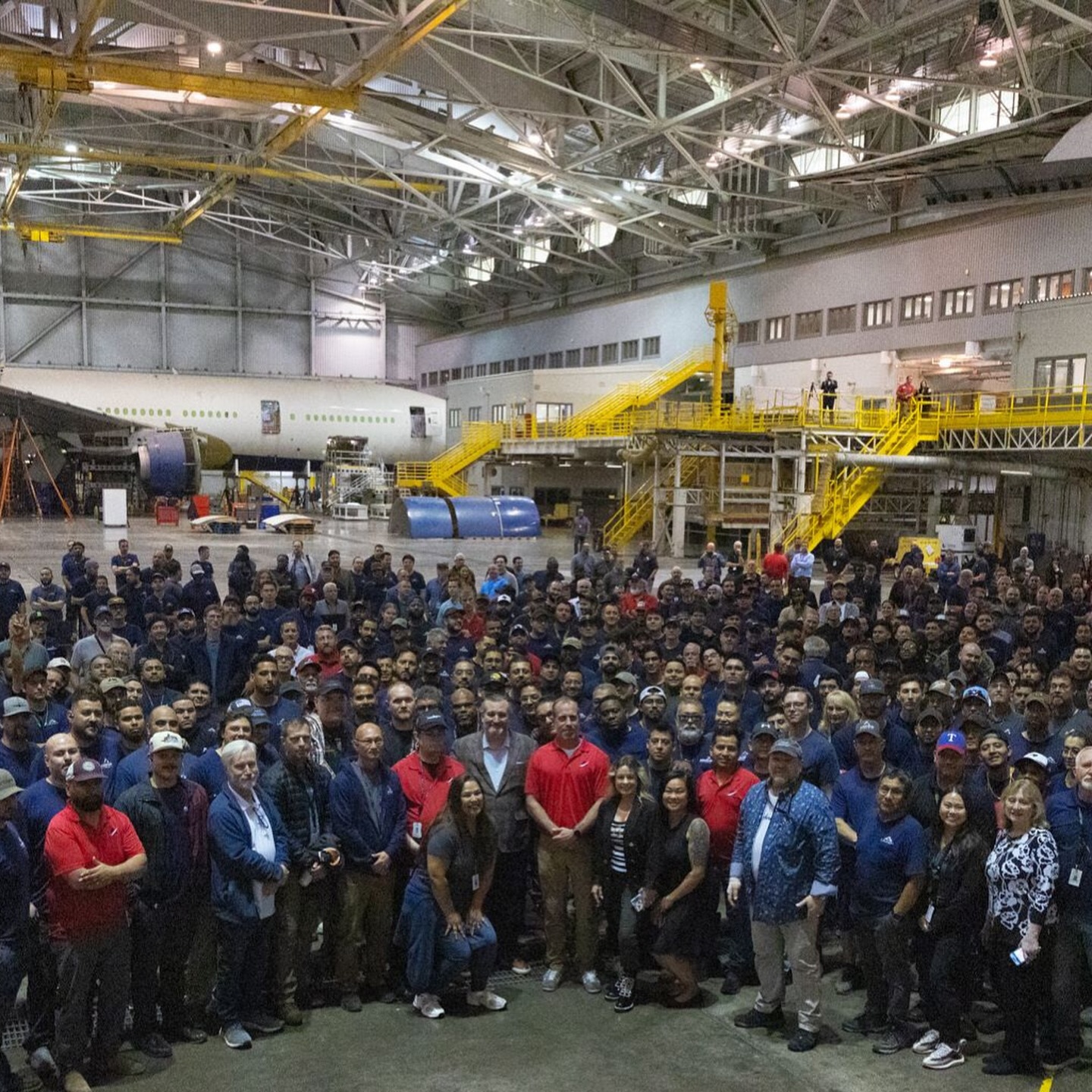 Qatar Airways is the launch customer for Mammoth’s B777-200LRMF ...