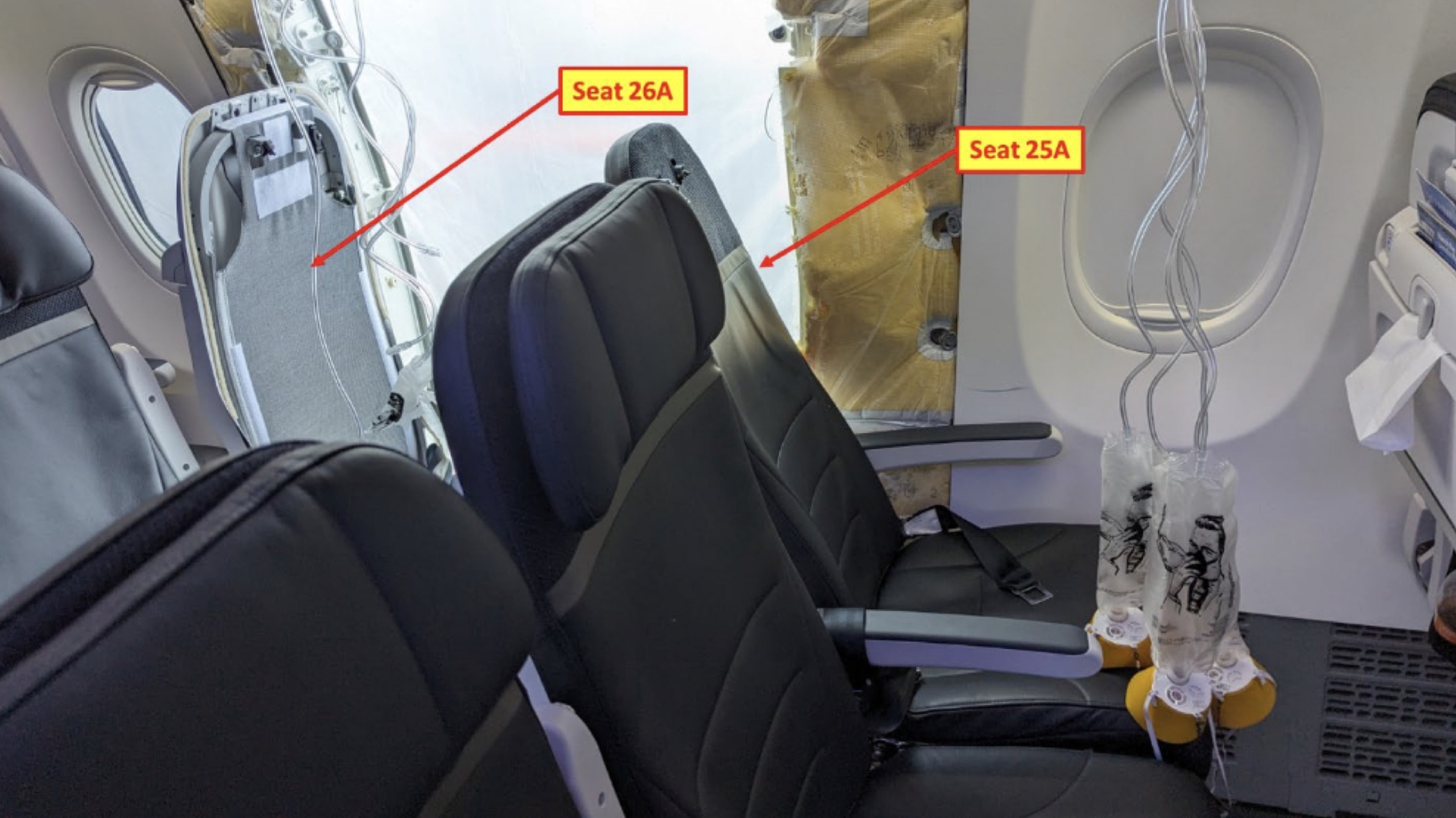 US FAA moves to 25-hour cockpit voice recorders