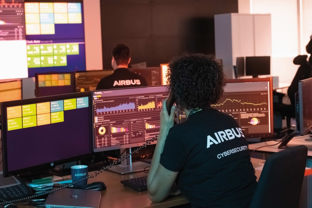 Airbus, French military sign cybersecurity deal