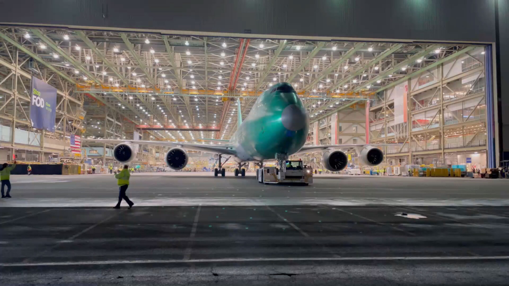 Boeing 737 MAX 10 to be built exclusively in Everett