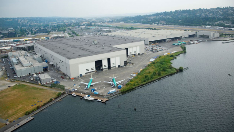 Boeing 737 MAX 10 to be built exclusively in Everett