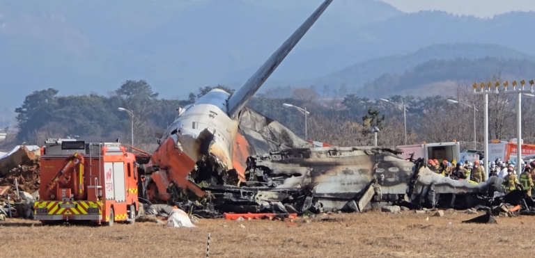 Jeju Air: Pilot error cited in South Korea crash