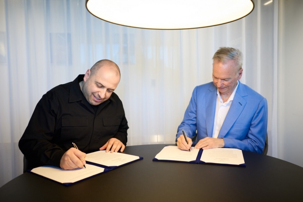 Eric Schmidt Swift Beat drones help Ukraine slay Russian Shaheds