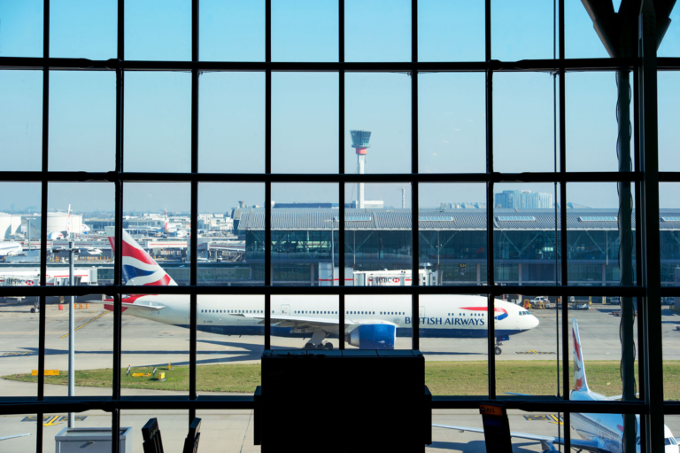 Record passenger numbers boost UK's aviation sector