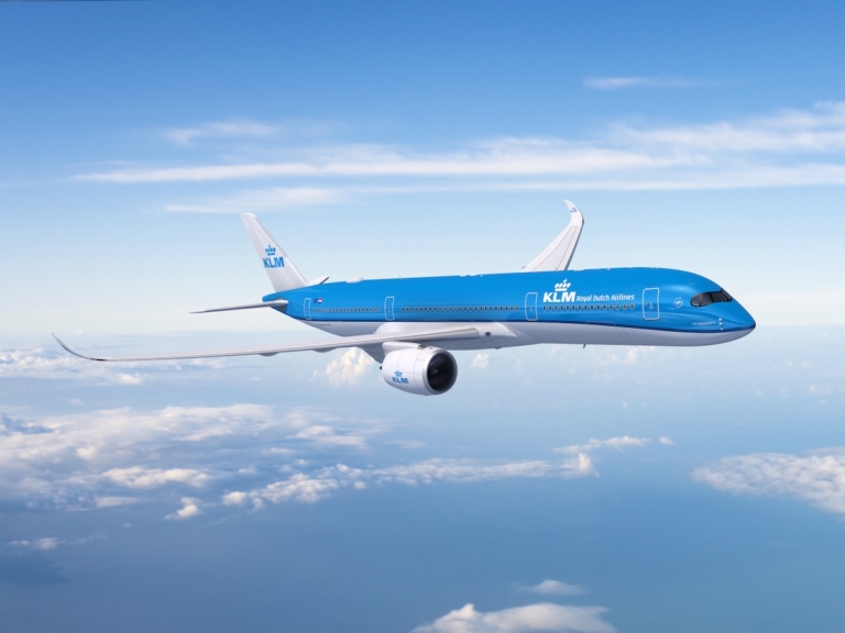 KLM fits longer beds in A350 crew rest area for tall Dutch pilots
