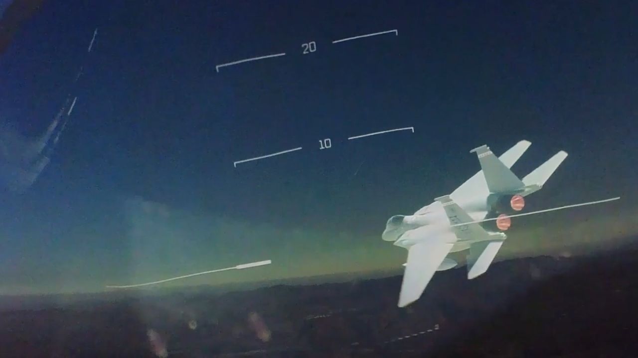 US Air Force F-16 fighter jet pilots to train with augmented reality