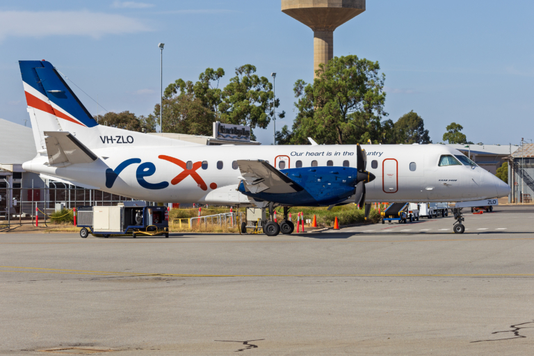 Australian regional aviation saved as Rex bought by Air T