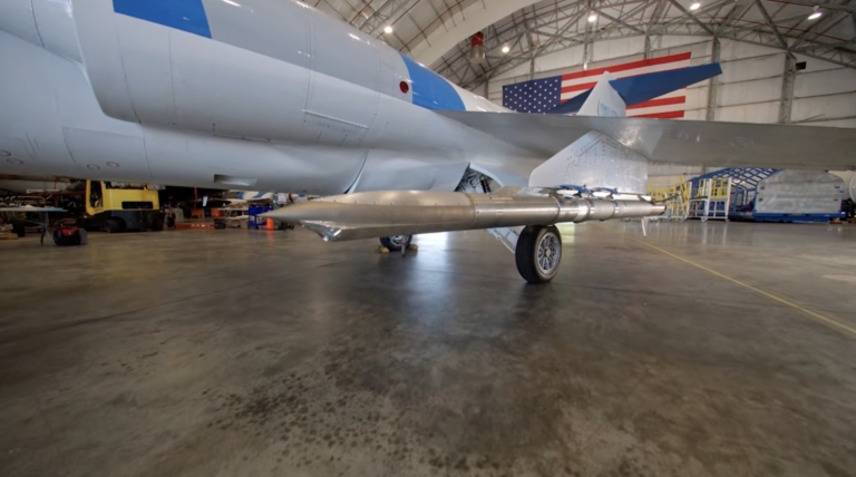 Supersonic F-104 Starfighter
