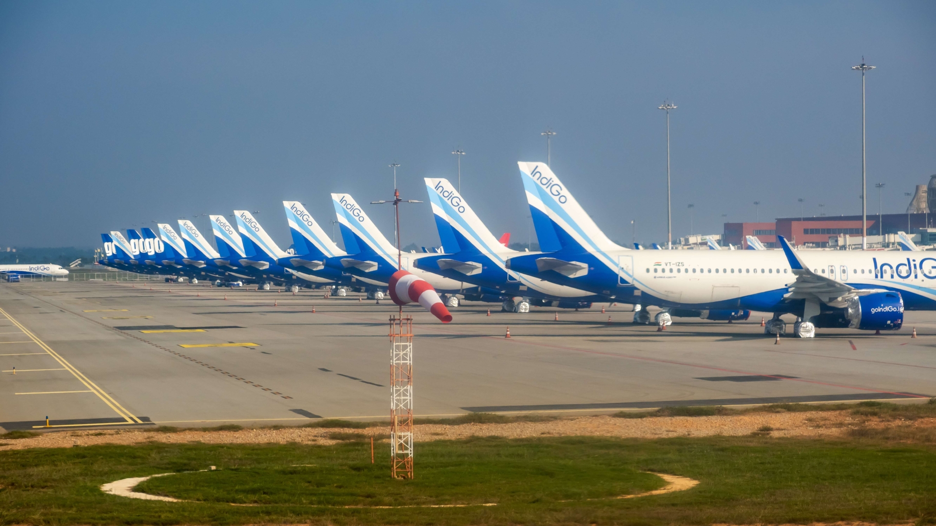 India to get 3 new domestic airlines as IndiGo crisis exposes duopoloy risk