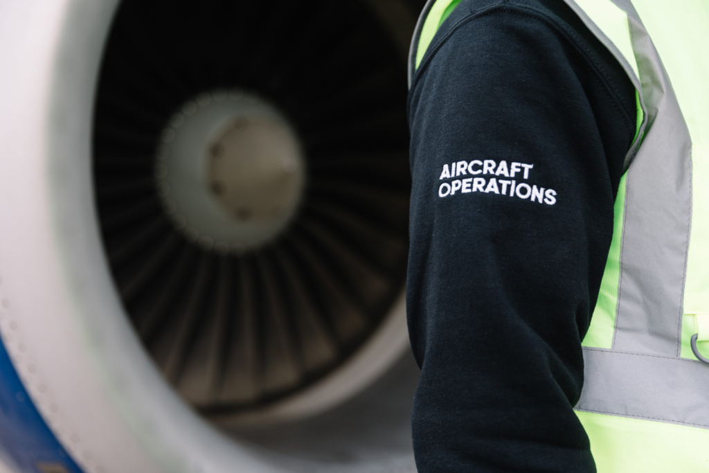 Why don’t aircraft engines have screens or grills?