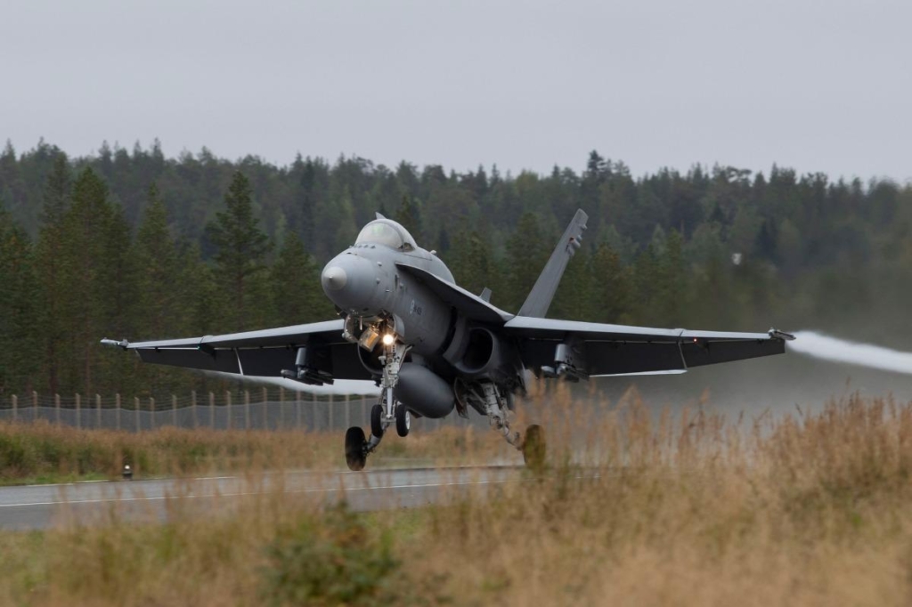 Highway takeoffs: Why the Saab Gripen’s party trick isn’t actually unique