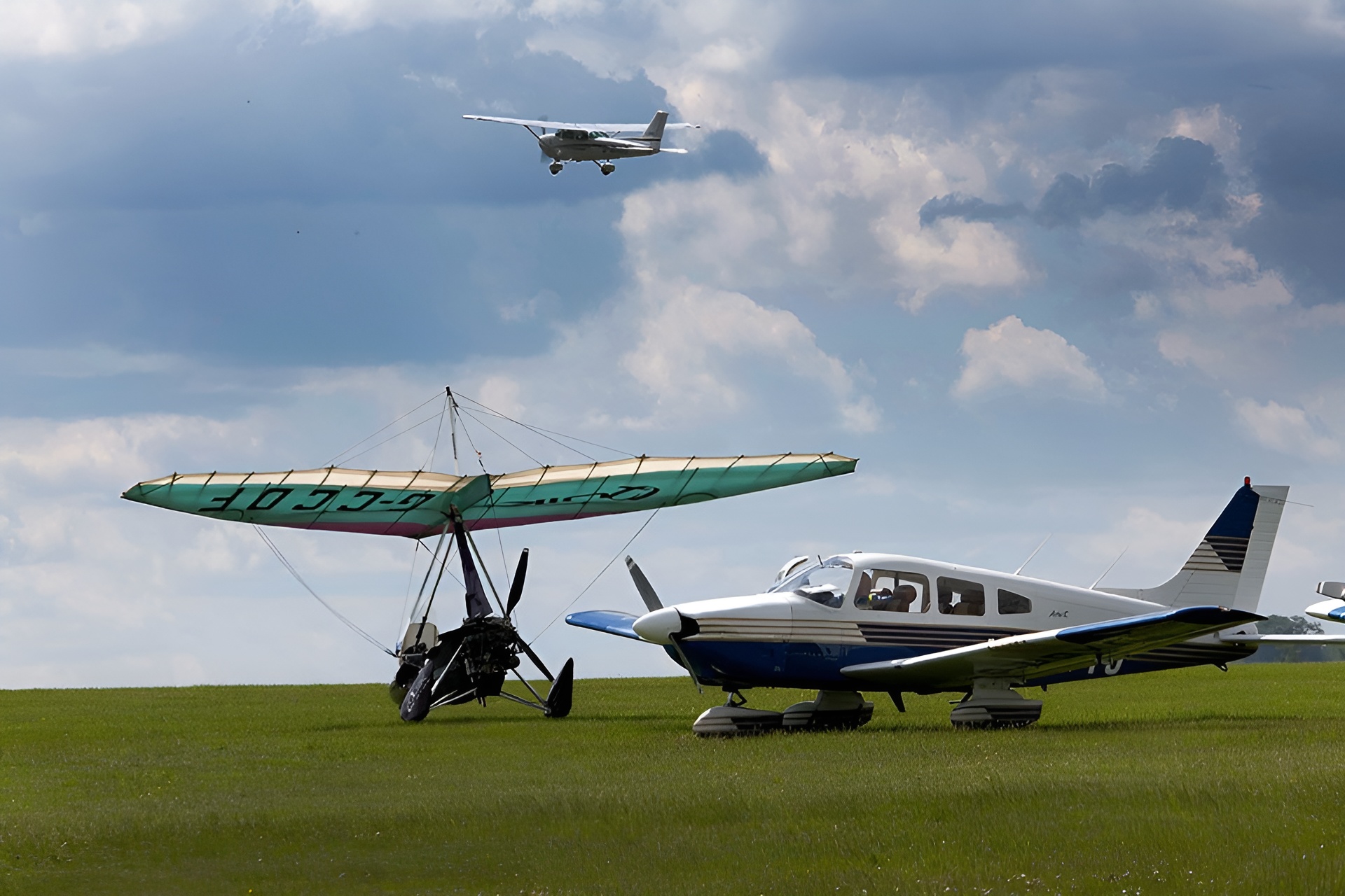 FAA orders SACI to surrender aircraft registration certificates