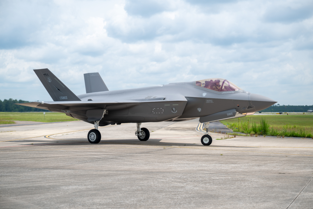 USAF apologises after an F-35A caused a sonic boom over Norfolk