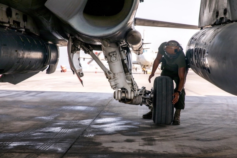 US Air Force prepares for digital twins with new aircraft maintenance ...