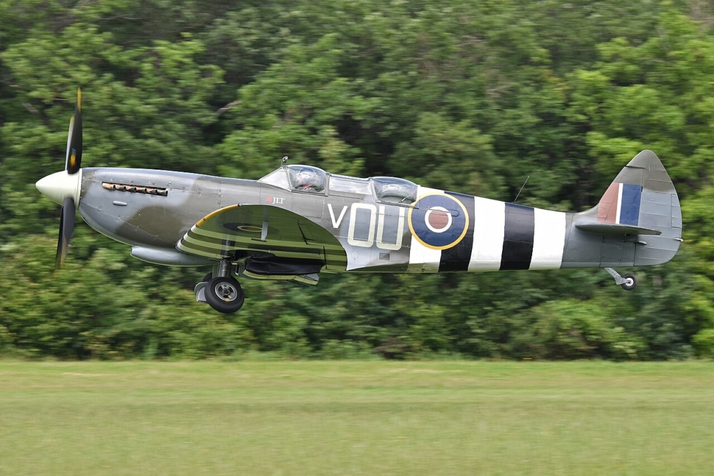 British firm unveils modern composite Spitfire kit aircraft project